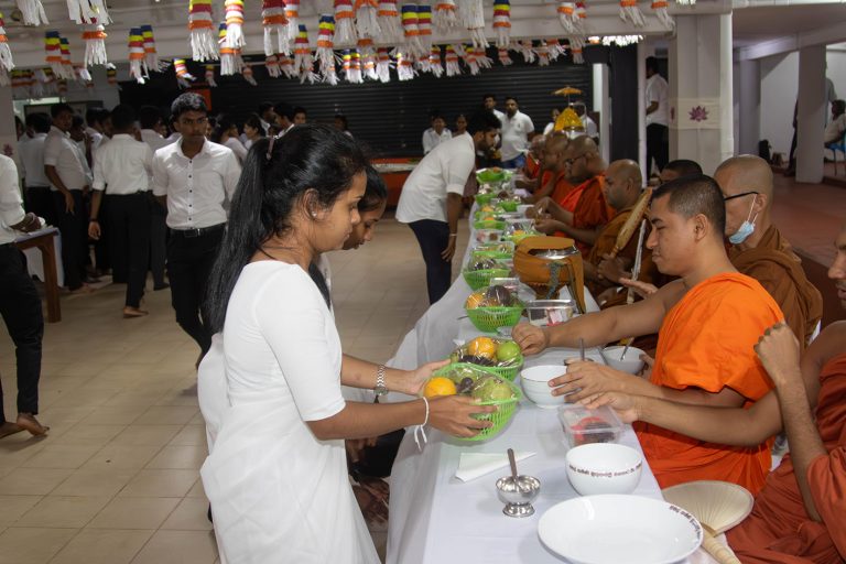 Annual Pirith Chanting Ceremony 2024 – Faculty of Medical Sciences