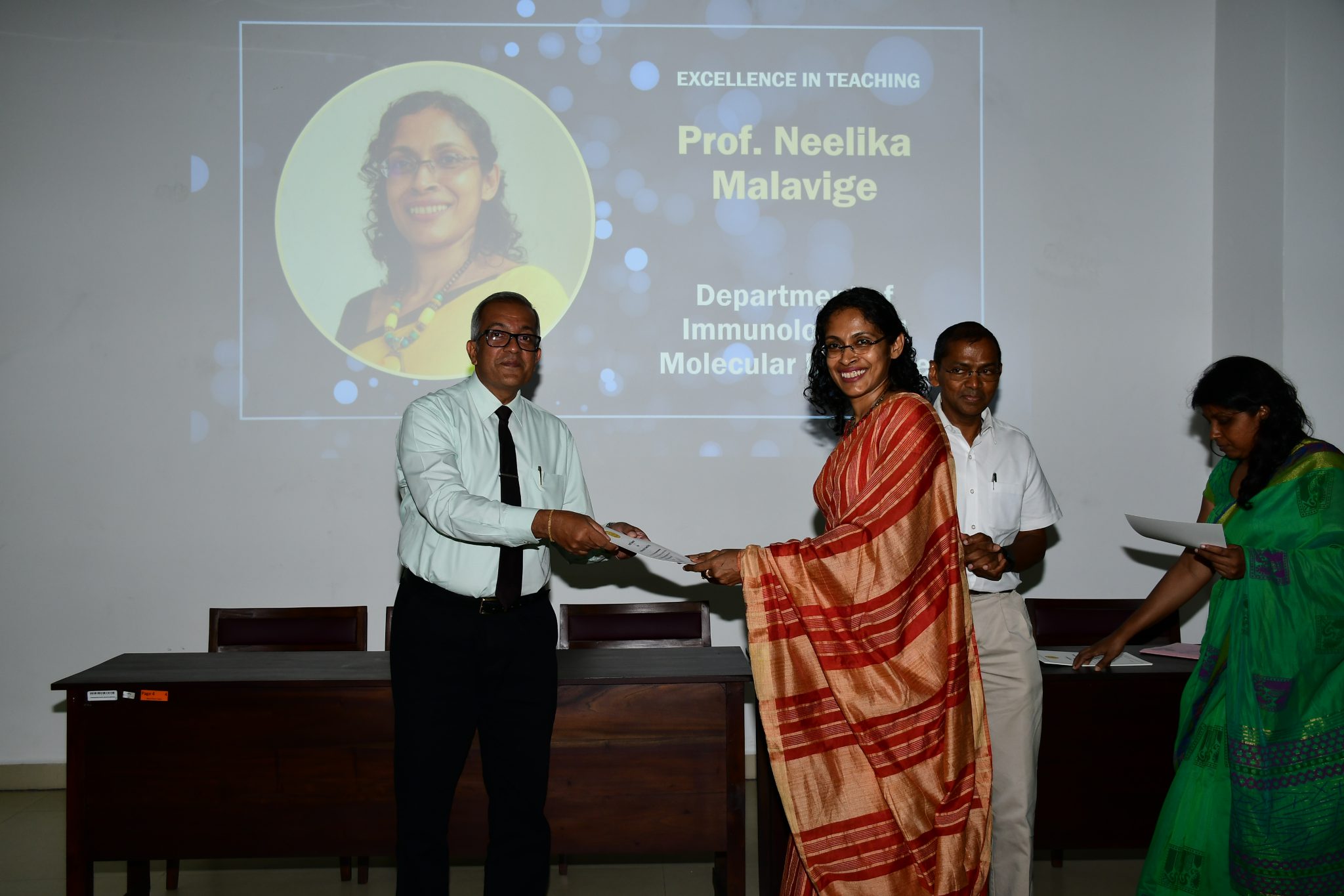 Outstanding Academic Staff and Student Awards 2022 – FMS / USJ ...